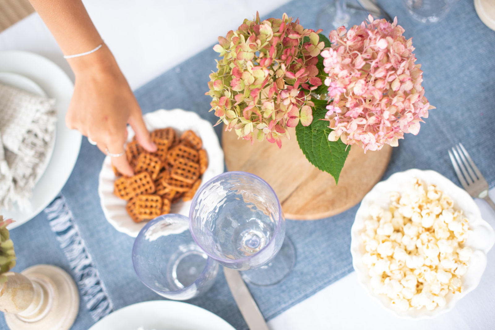 5 Entertaining Essentials For New Homeowners - Life on Phillips Lane